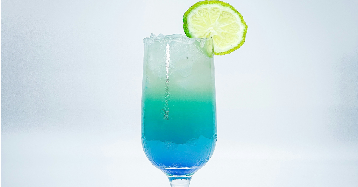 Blueberry Lemon Drop Martini You Can Make At Home - The Cocktail Homebody